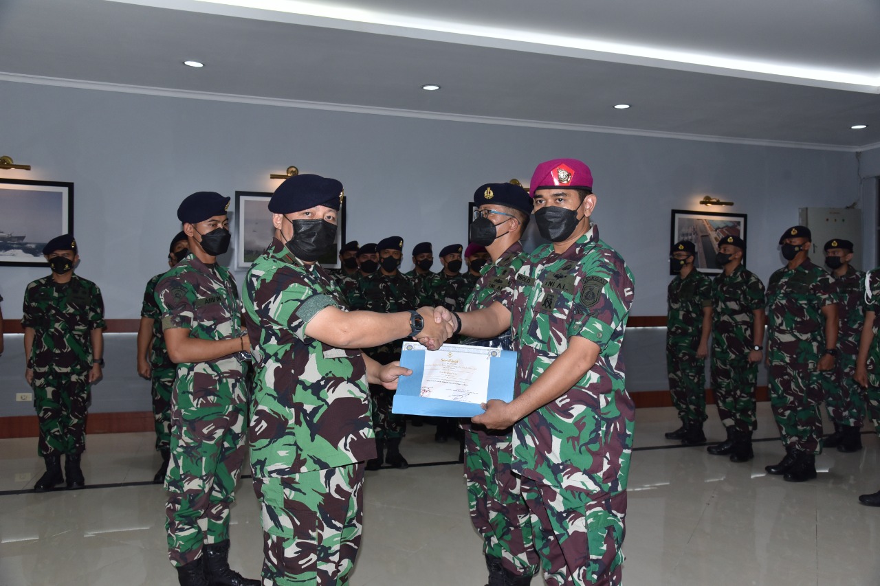 Sekolah Staf Dan Komando Angkatan Laut