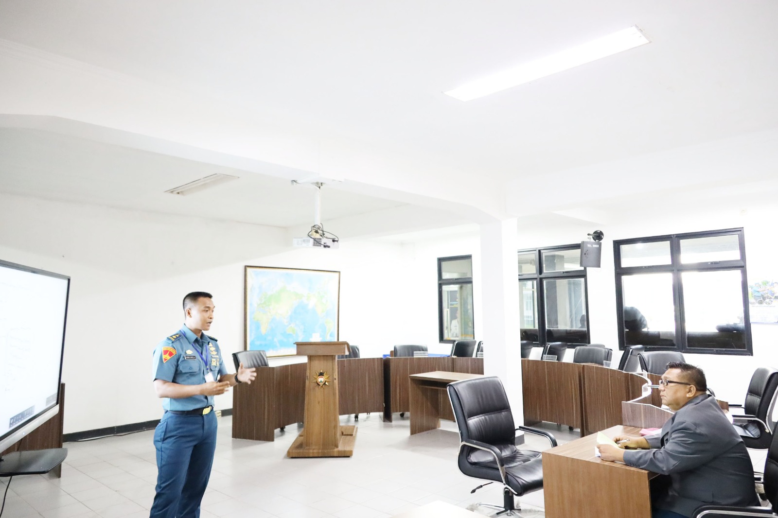 Sekolah Staf Dan Komando Angkatan Laut